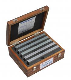 THIN TYPE PRECISION STEEL PATALLEL SET (Flat Type) | SUPER TOOL CO., LTD.